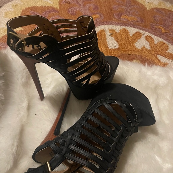 FRH | Shoes | Frh Heels | Poshmark